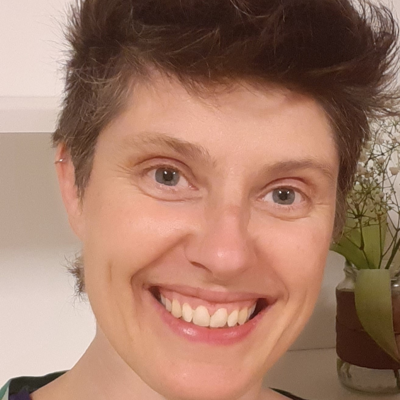 About Us – Transparent